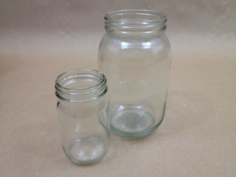 Standard round glass jars in 4 ounce (OBC07758F24) and 16 ounce ...