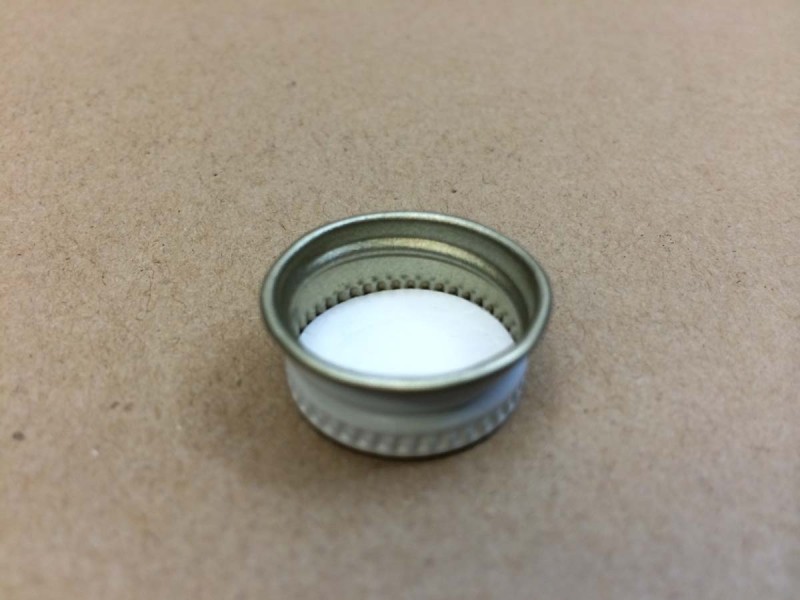 20mm 400 metal cap with pulp poly liner interior view | Yankee ...