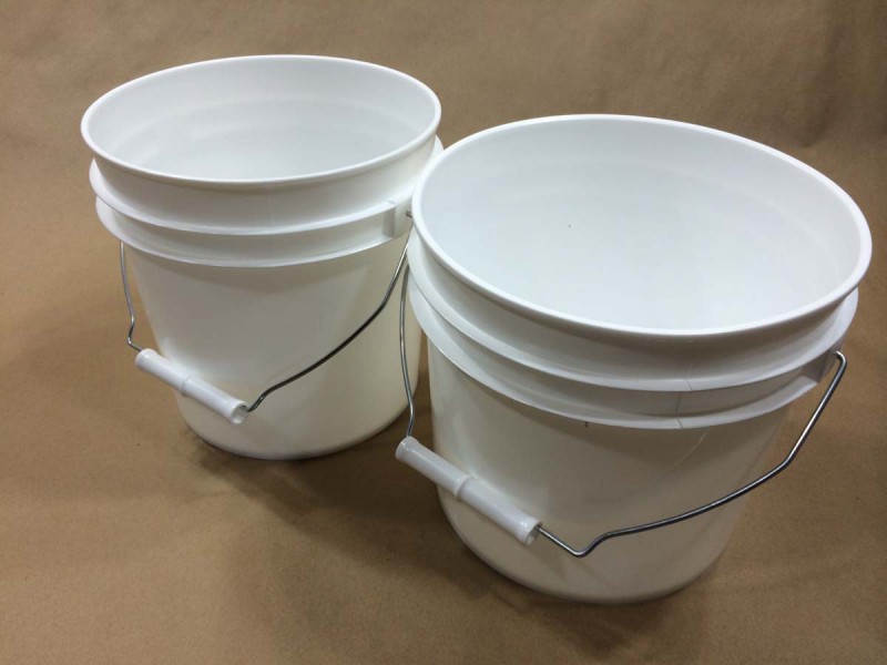 Easy Open Plastic Bucket -(left side) / Heavy Duty Plastic Bucket ...