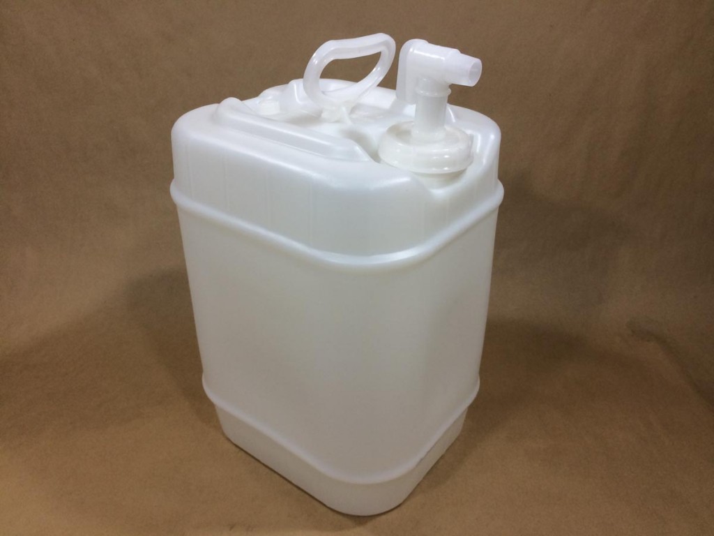 5 gallon rectangular Winpak with FS70 and spigot (HED-WRB7805 & RKCFS70 ...