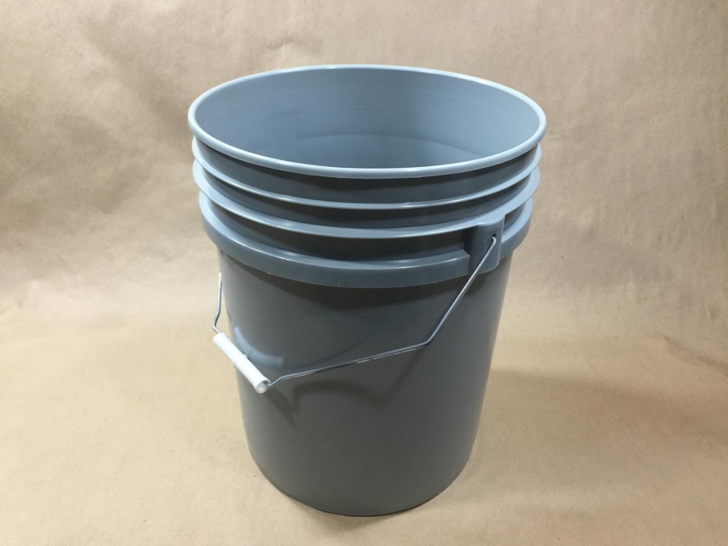 5 gallon gray plastic bucket | Yankee Containers: Drums, Pails, Cans ...