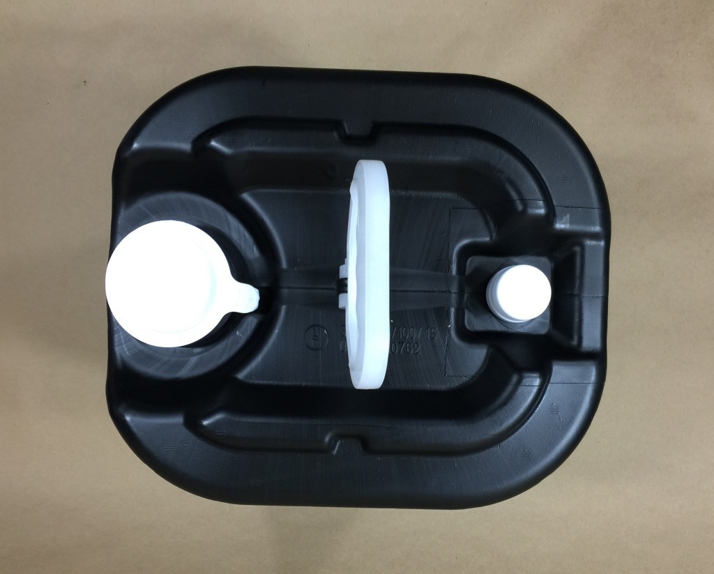 5 Gallon Black Rectangular Plastic Drum- Top View (NAMPAC-B305314) 70mm ...
